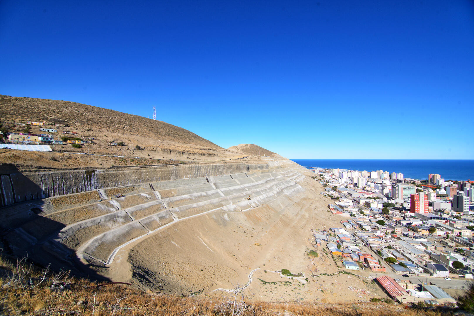 Estabilización y Aterrazamiento Cerro Chenque – Chubut – Rigel SRL